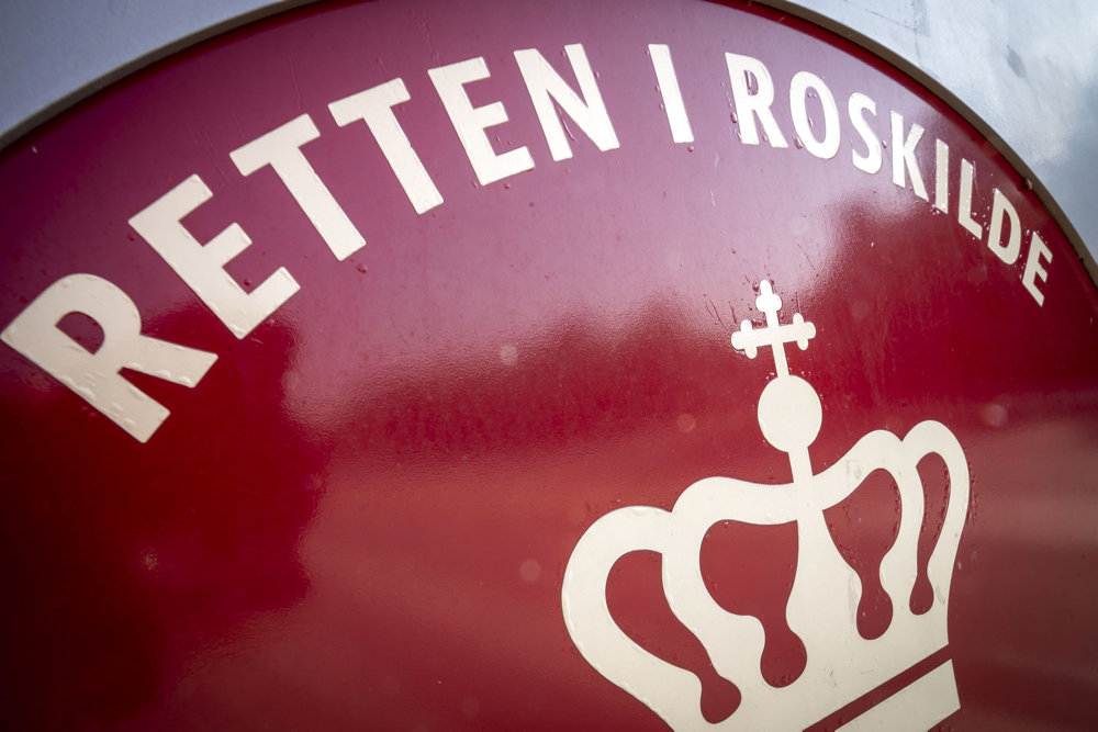 Forsvarsadvokater mundhugges i retten i drabssag